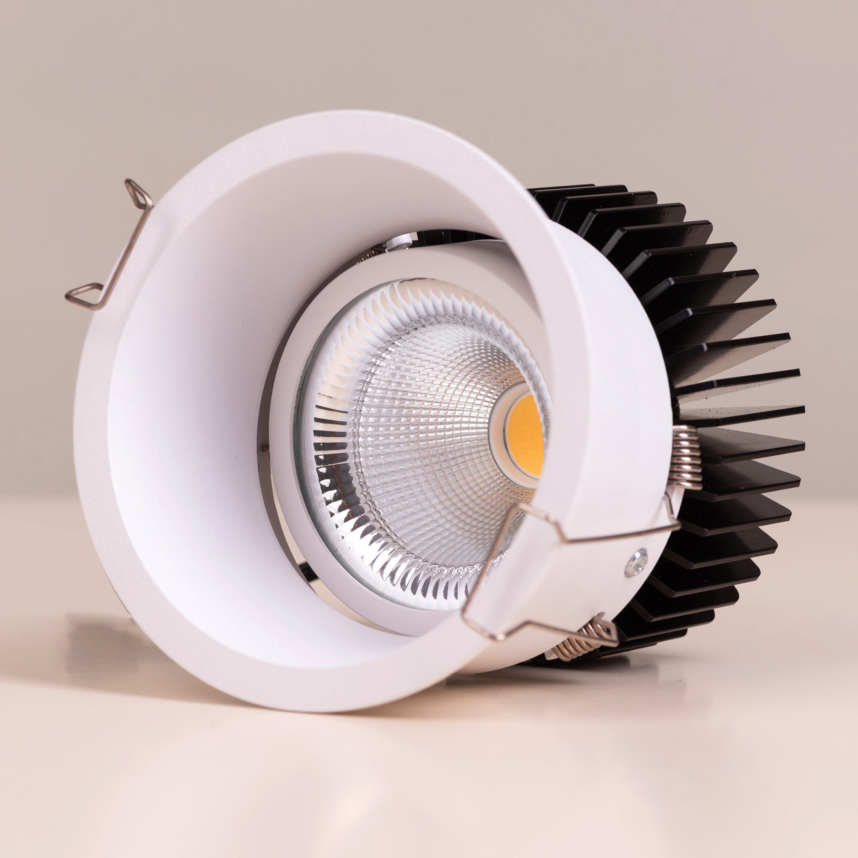 Damon- 10W White (3000K, 36Â° Beam Angle) LED Recess COB Downlights ...