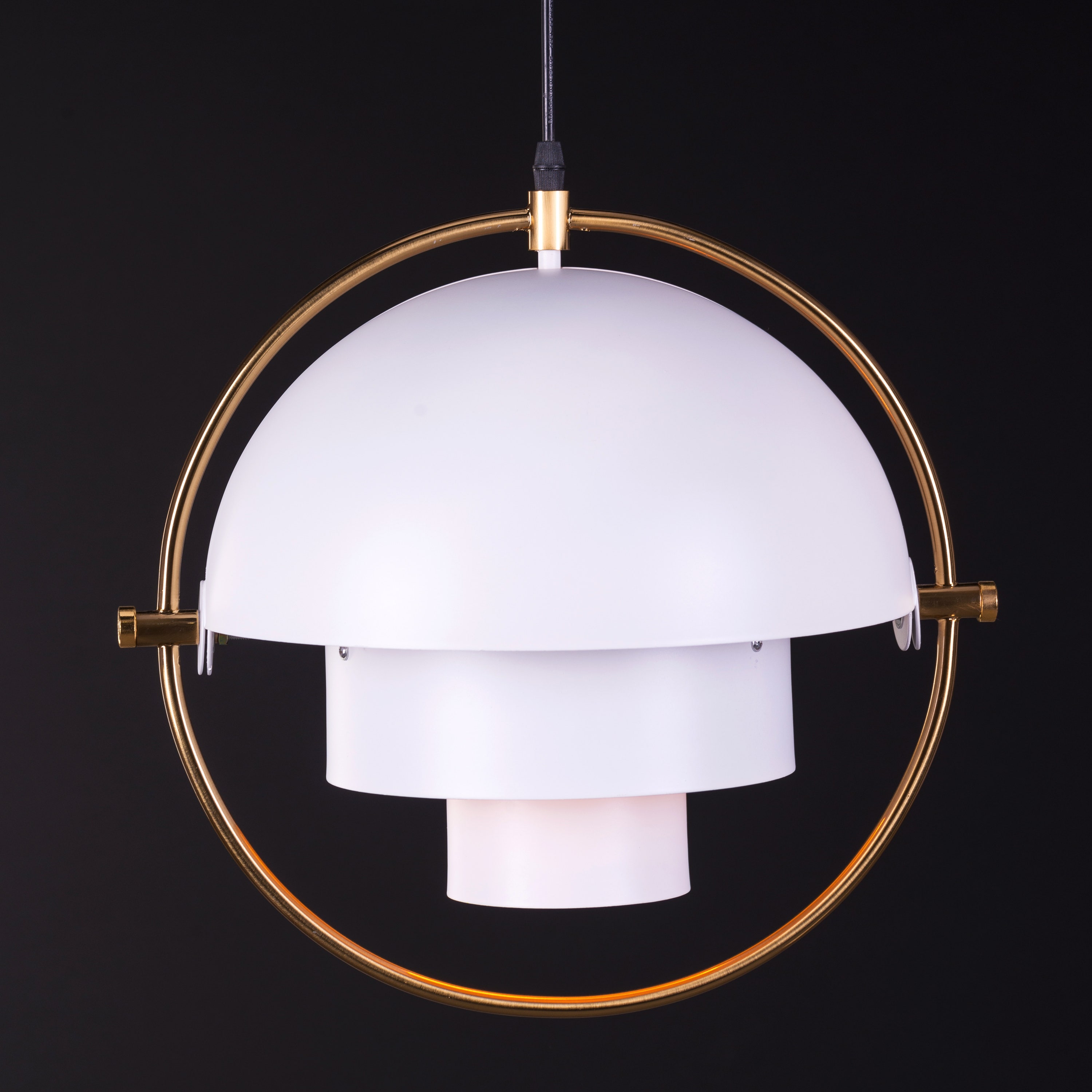 Beating Heart (White) Pendant Light