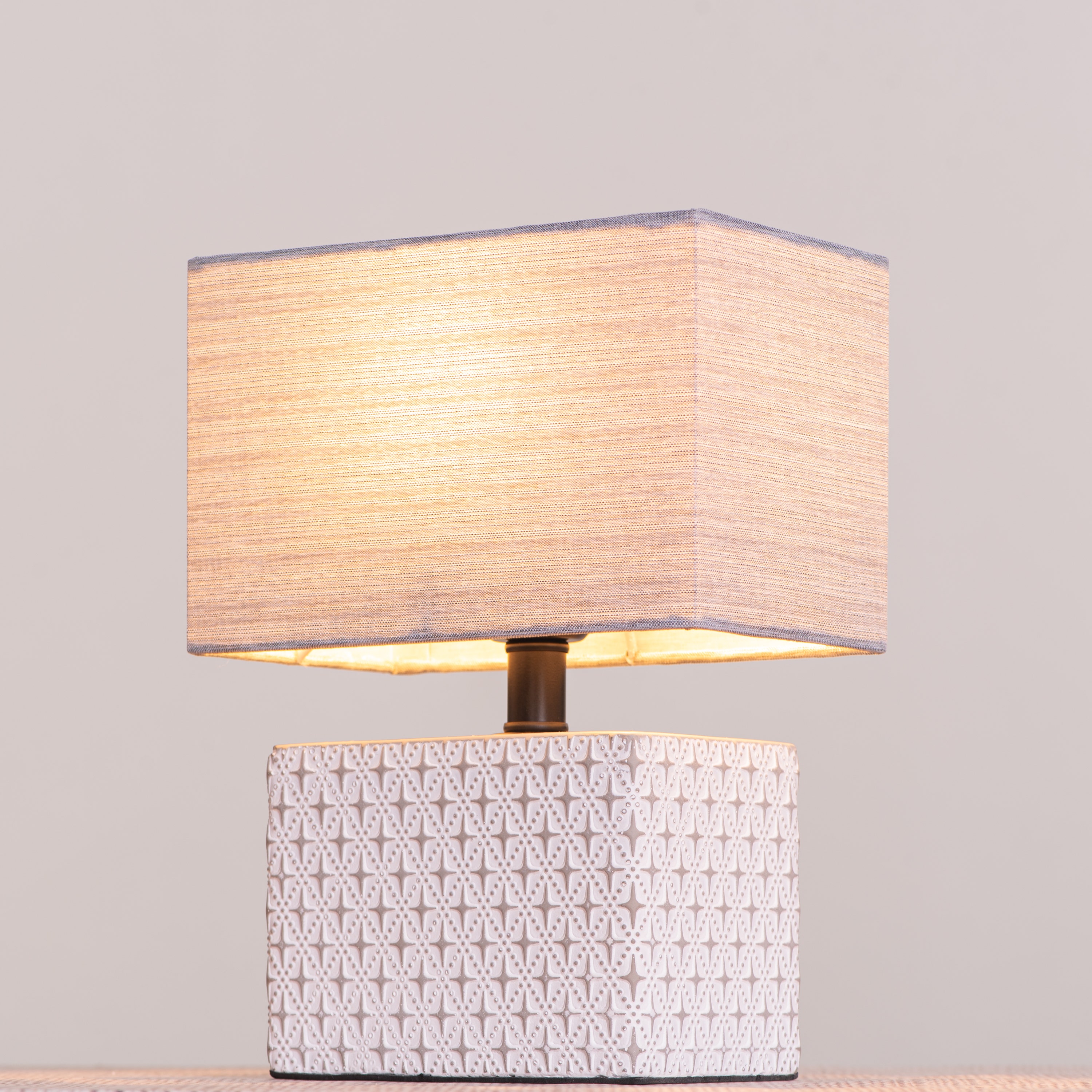 Cobblestone Corner (White, Grey) Table Lamp